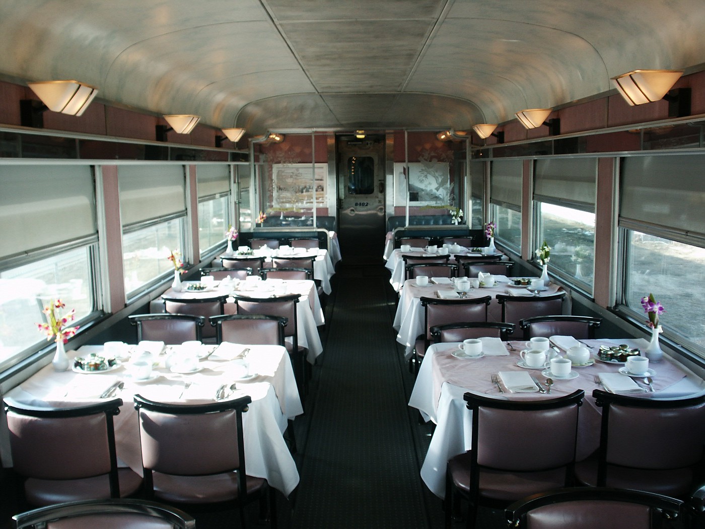 Photo: VIA RAIL's "The Canadian" Interior of dining car "Alexandria ...