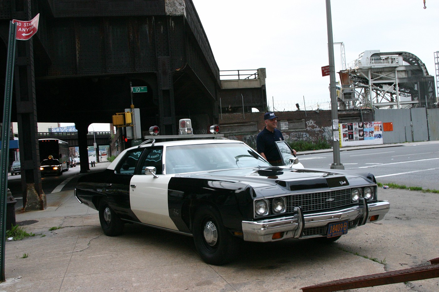 copcar dot com - The home of the American Police Car - Photo Archives