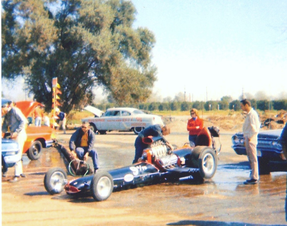 Photo: Dragster (2) | FRONT ENGINE DRAGSTERS VI album | LOUD-PEDAL ...