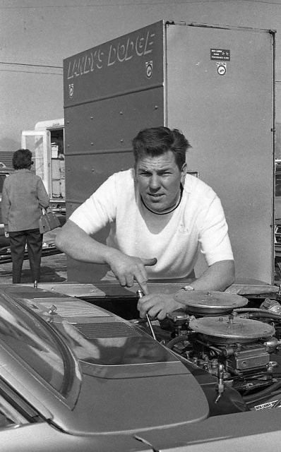 Photo: Bob Lambeck | 3 RACE CAR OWNERS,DRIVERS & CREW III album | LOUD ...