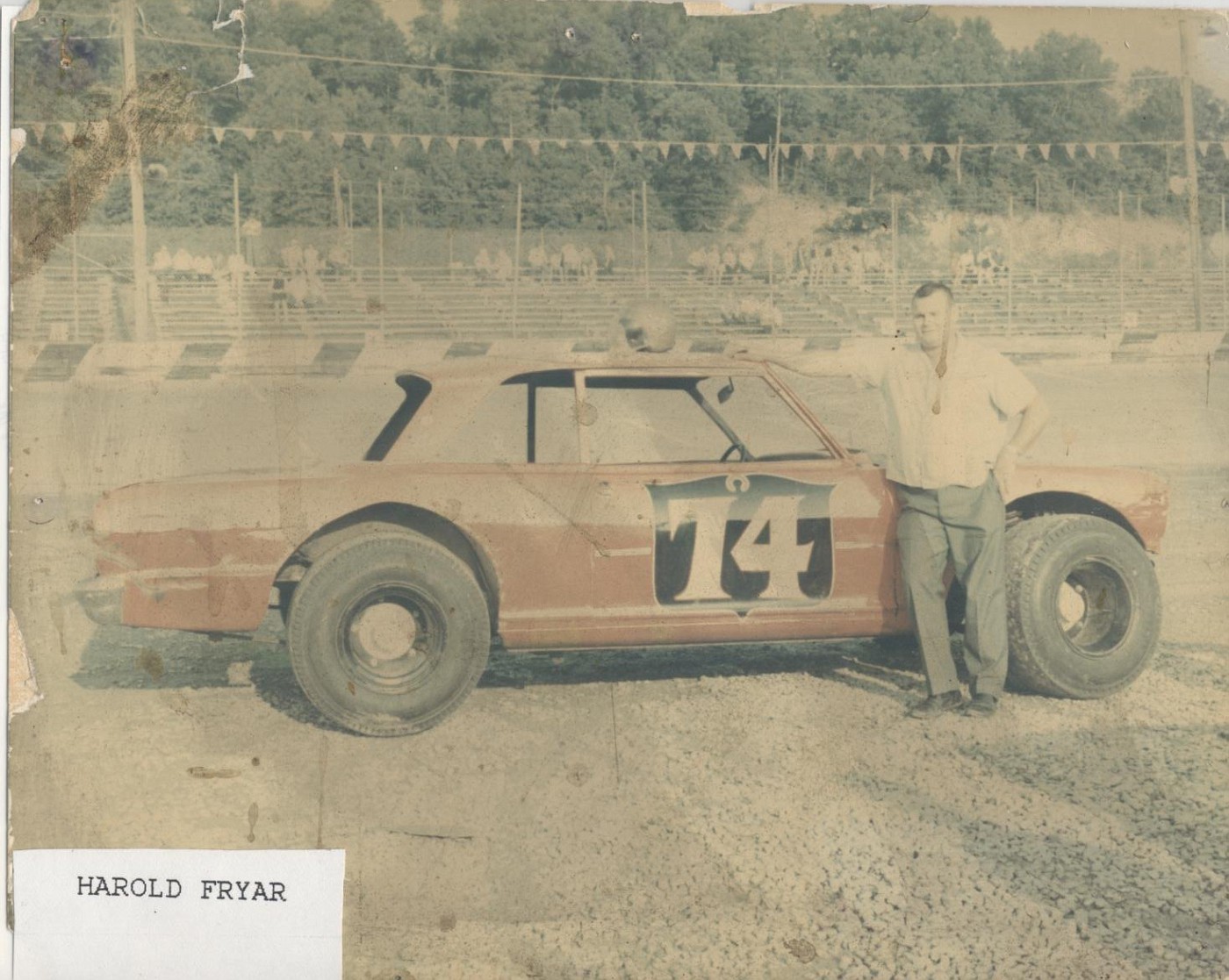 Photo: HAROLD FRYAR | 1964 UP LATE MODEL MODIFIEDS SPORTSMAN ETC album ...