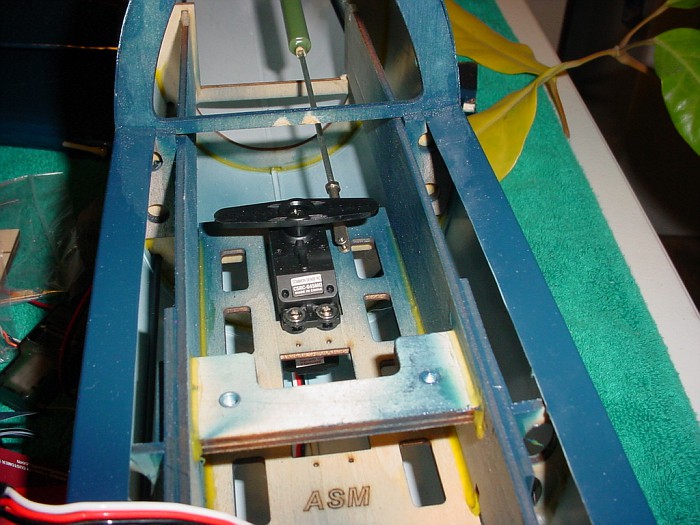 Photo: 24 elevator servo premount | ASM F7F Tigercat album | Don ...