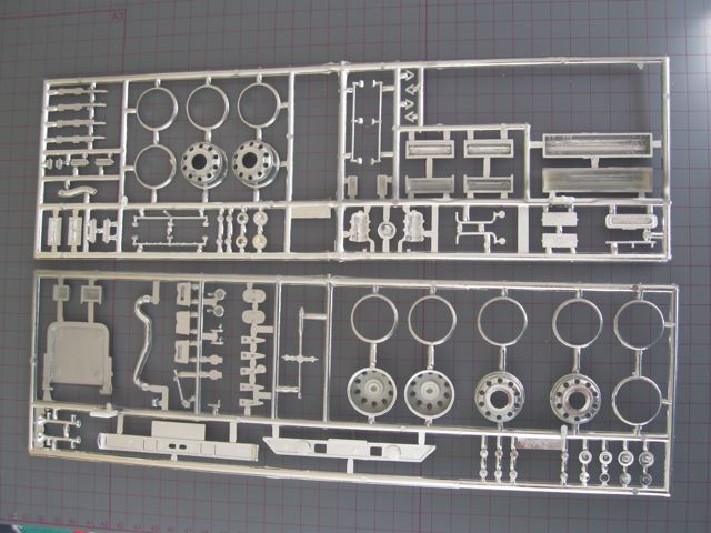 Photo: IMG 7772 | T555 White Freightliner DD "Pabst" (1:25) album ...