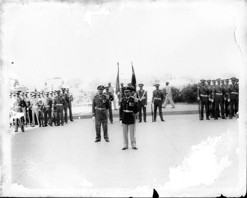 Photo: 18 Nov. 1960 Revue des Forces armees d' Haiti | Militaires d ...