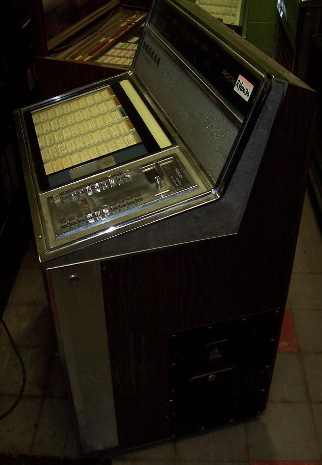 Photo: R441-400030d | 1969 Rock-Ola 441 Deluxe Jukebox - S/N 400030 ...