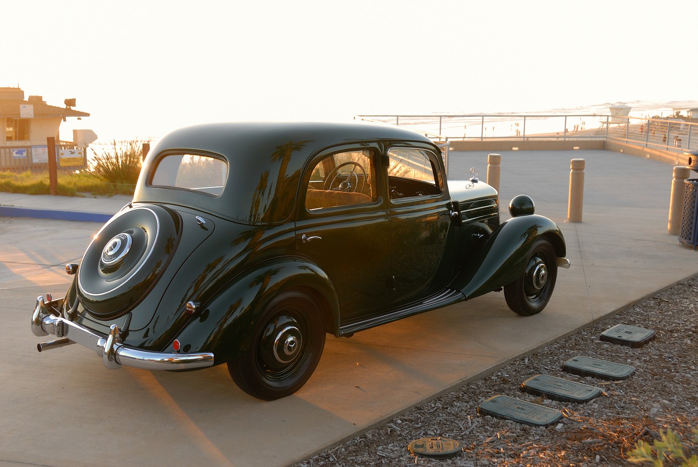Photo: Backlighted beach rear view DSC 4201 | 1953 Mercedes-Benz 170D ...
