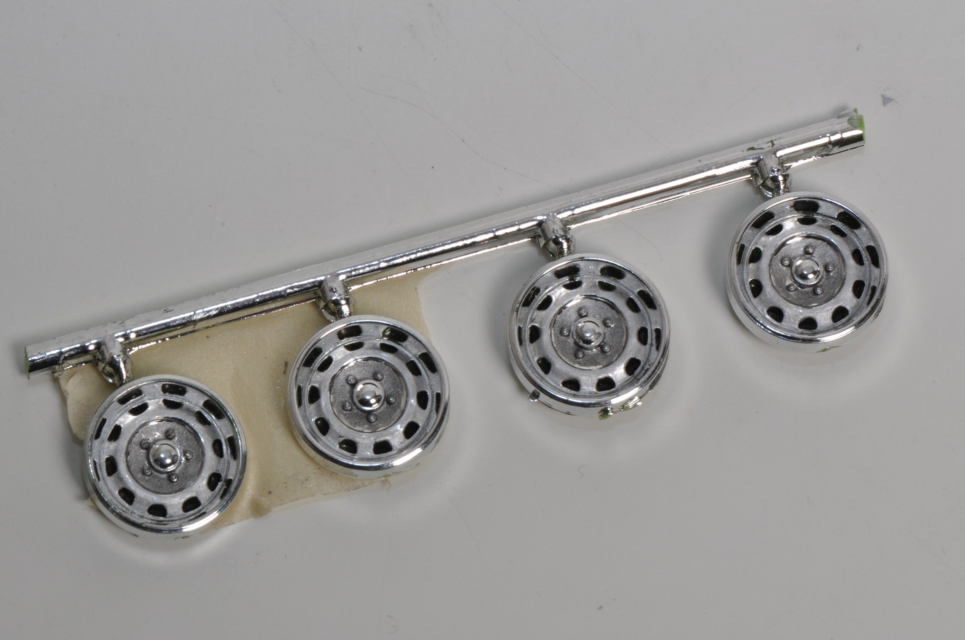 Photo: DSC 0082 | Tim Boyd On-Line How-To #33 The [1971] Scrap Box Challenge[r R/T] 2-24 album ...