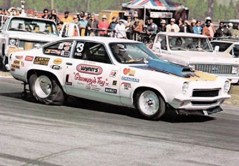 Photo: Grumpy's Vega with Flames | BILL "GRUMPY" JENKINS DRAG CARS ...