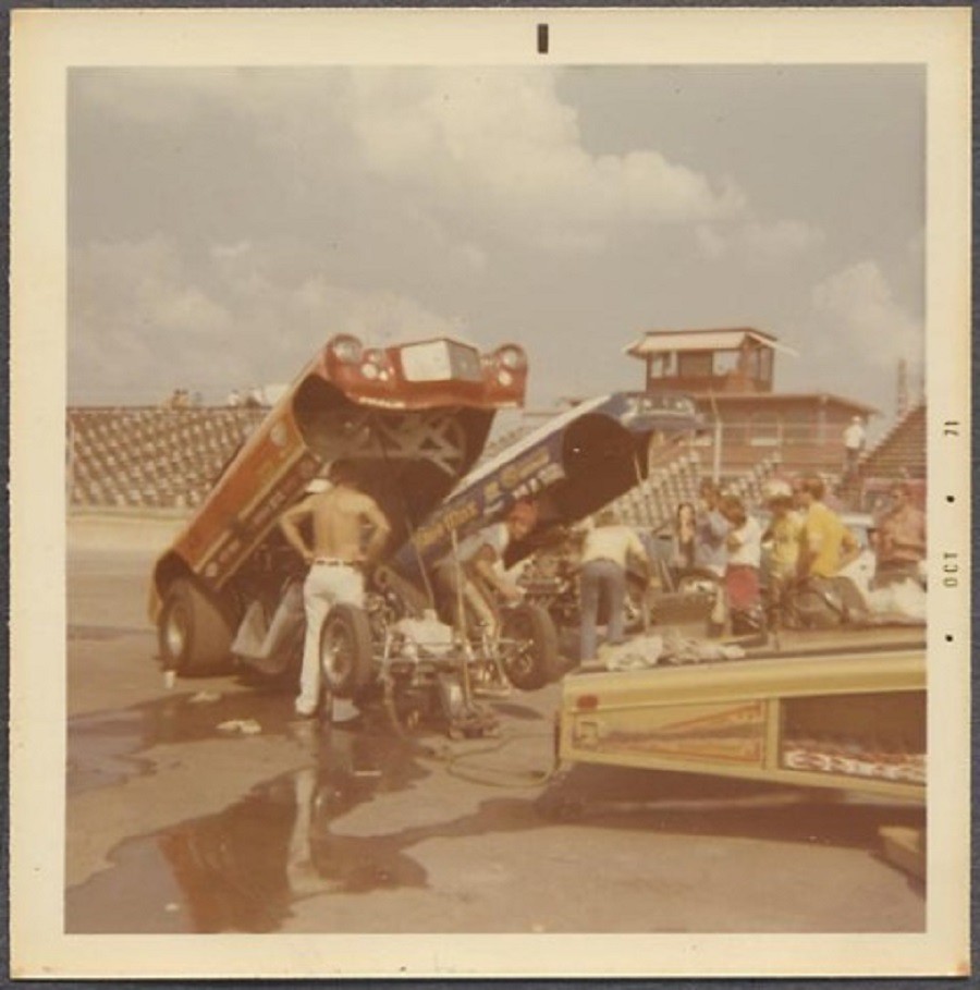 Photo: Blue Max Funny Car (12) | VINTAGE FUNNY CARS VI album | LOUD ...